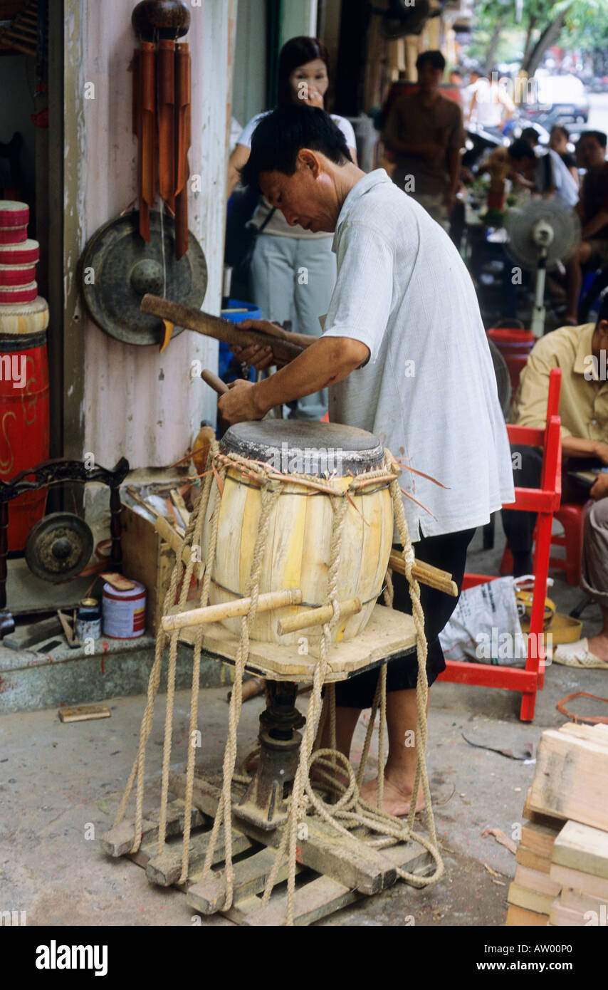 Drum crafts hi-res stock photography and images - Alamy