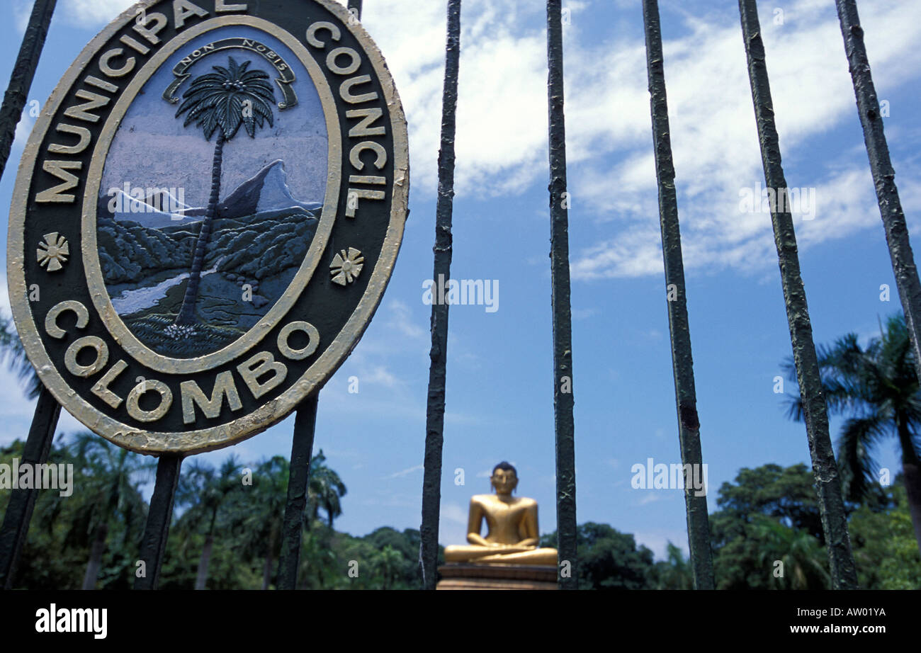 Gates Victoria park Colombo Sri Lanka Asia Stock Photo - Alamy