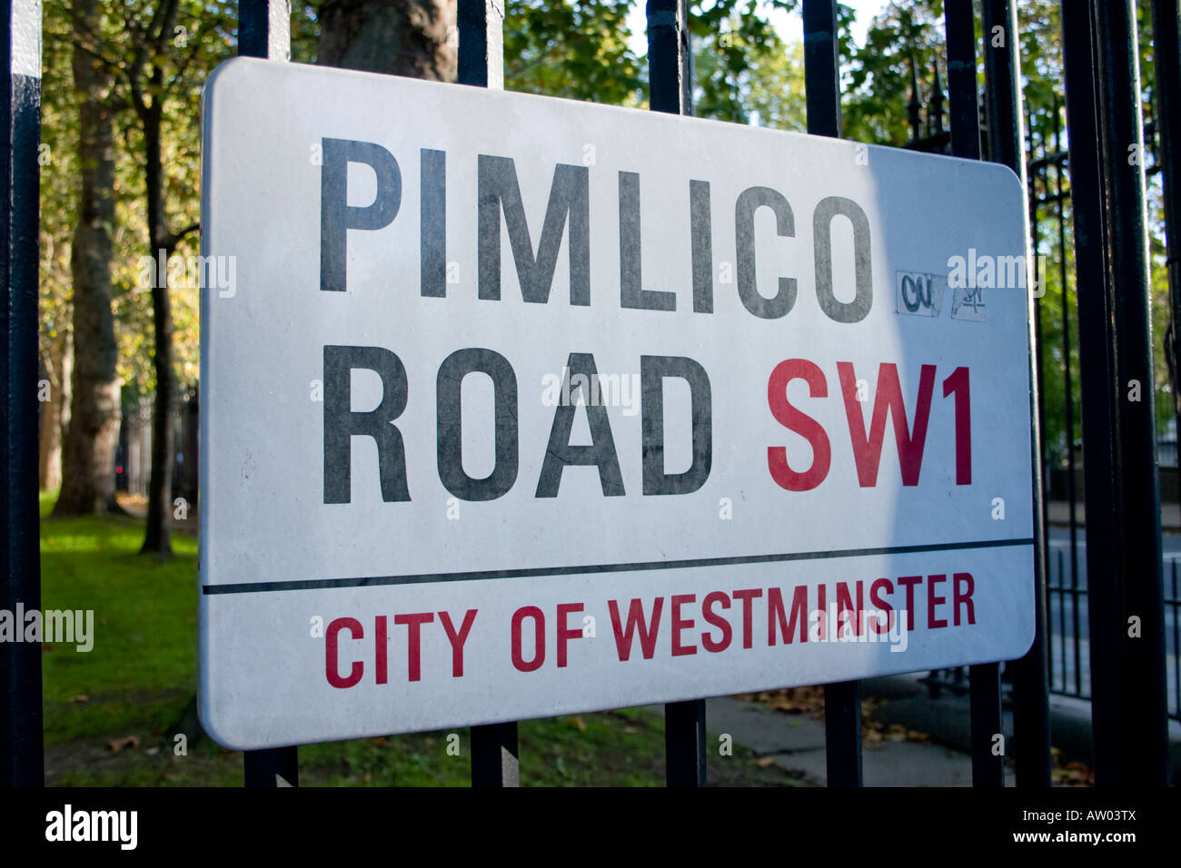 Pimlico Road London SW1 street name sign Stock Photo - Alamy