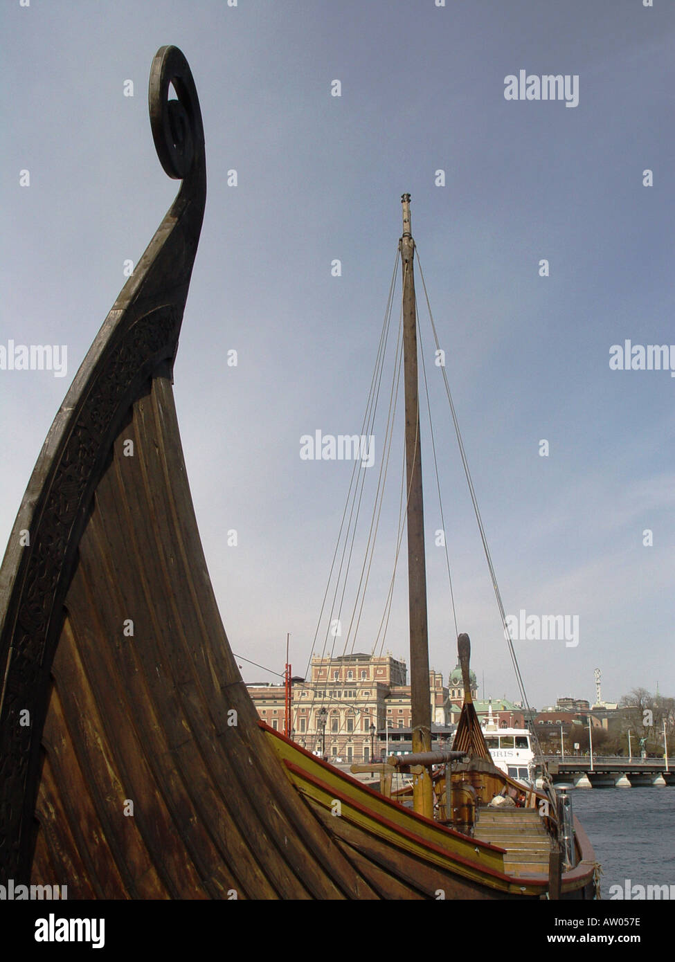 Norse ship hi-res stock photography and images - Alamy