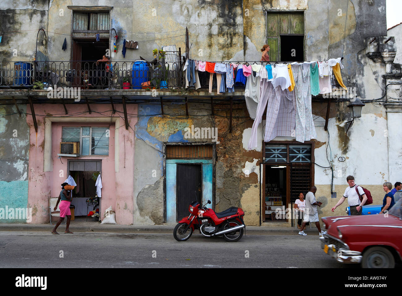 Street Scene, Havana, Cuba Stock Photo - Alamy