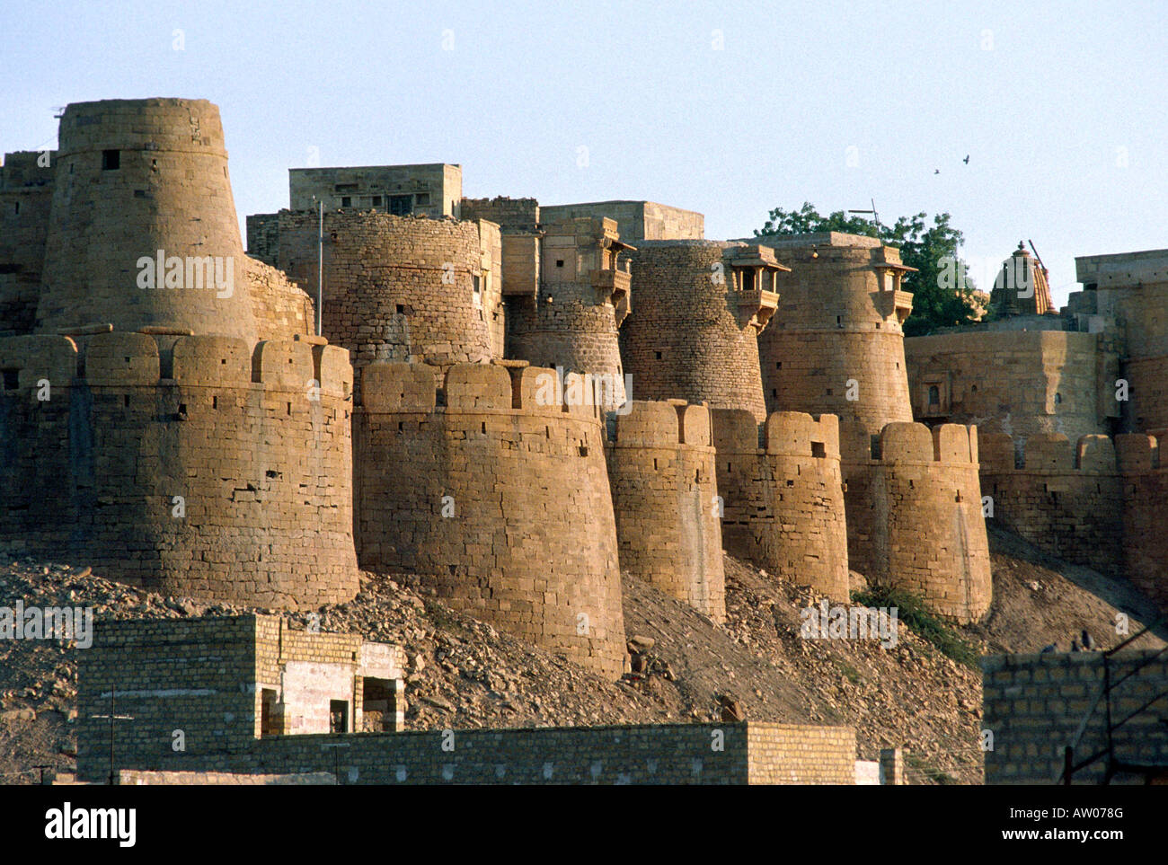 Crumbling sand castle hi-res stock photography and images - Alamy
