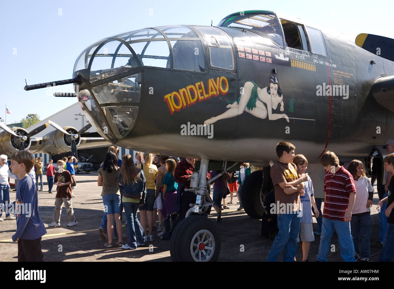 schoolkids touring world war 2 bomber B 25 Mitchell at Wingss of ...