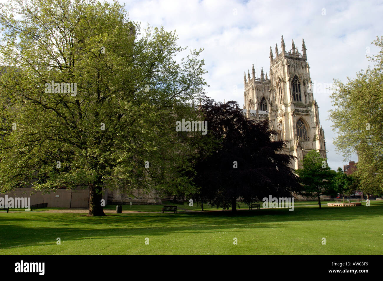 Deanery gardens hi-res stock photography and images - Alamy