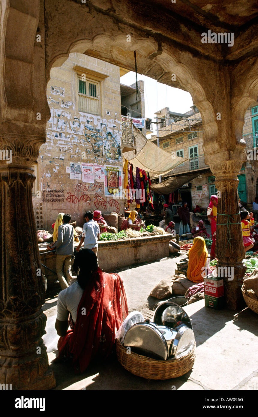 Subzi bazaar hi-res stock photography and images - Alamy