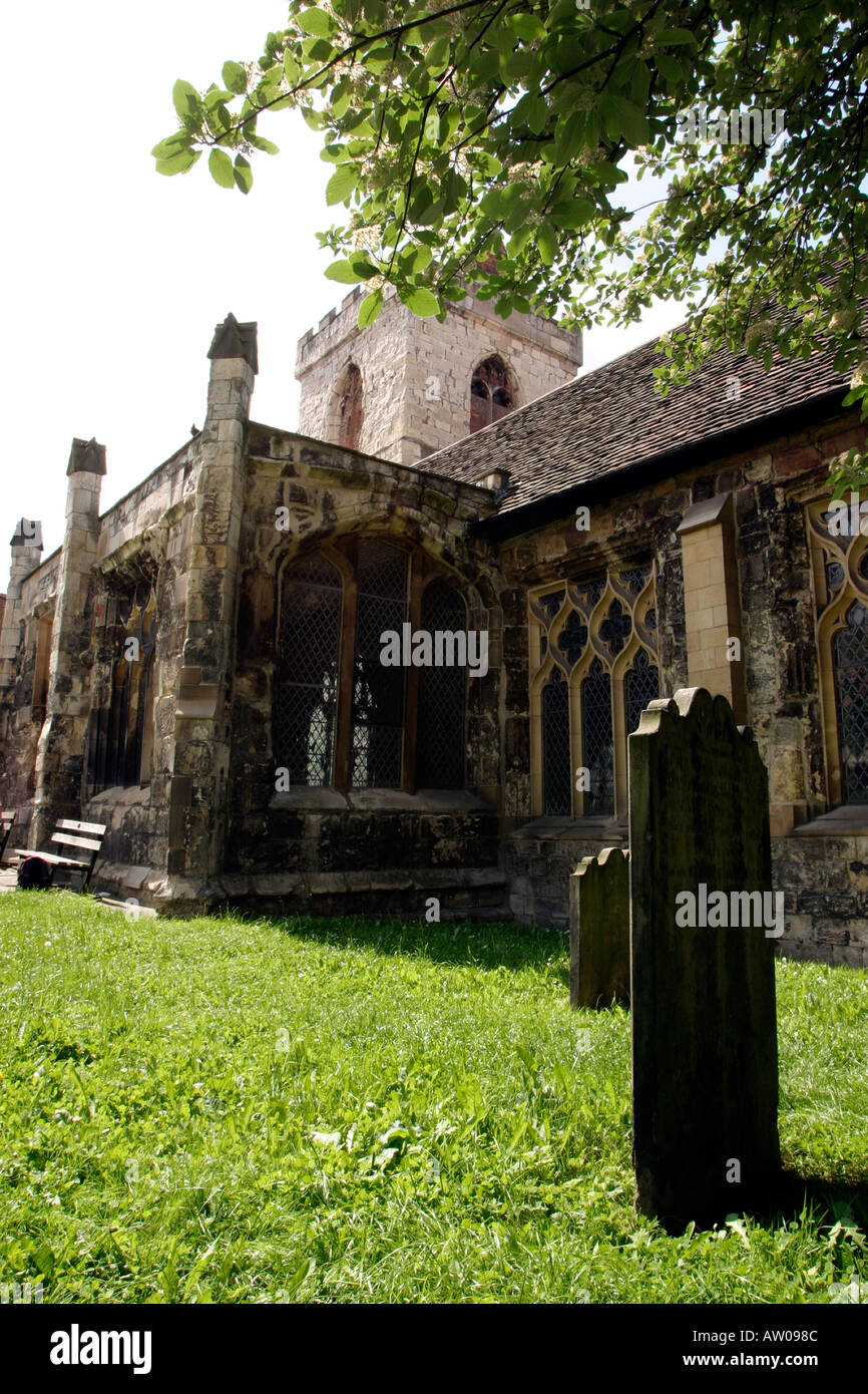 Holy trinity goodramgate york hi-res stock photography and images - Alamy