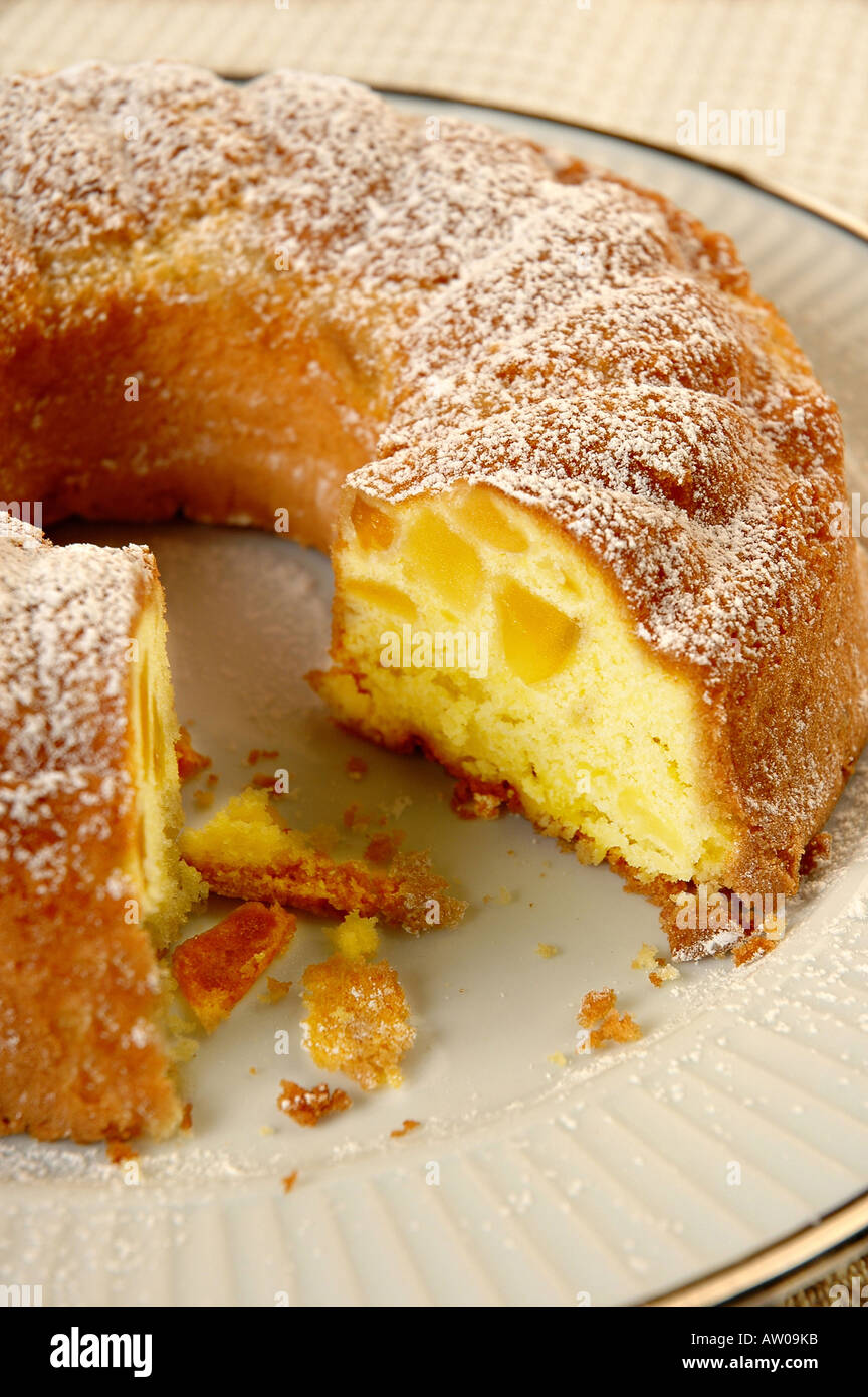 Ring shaped cake Italy Stock Photo - Alamy