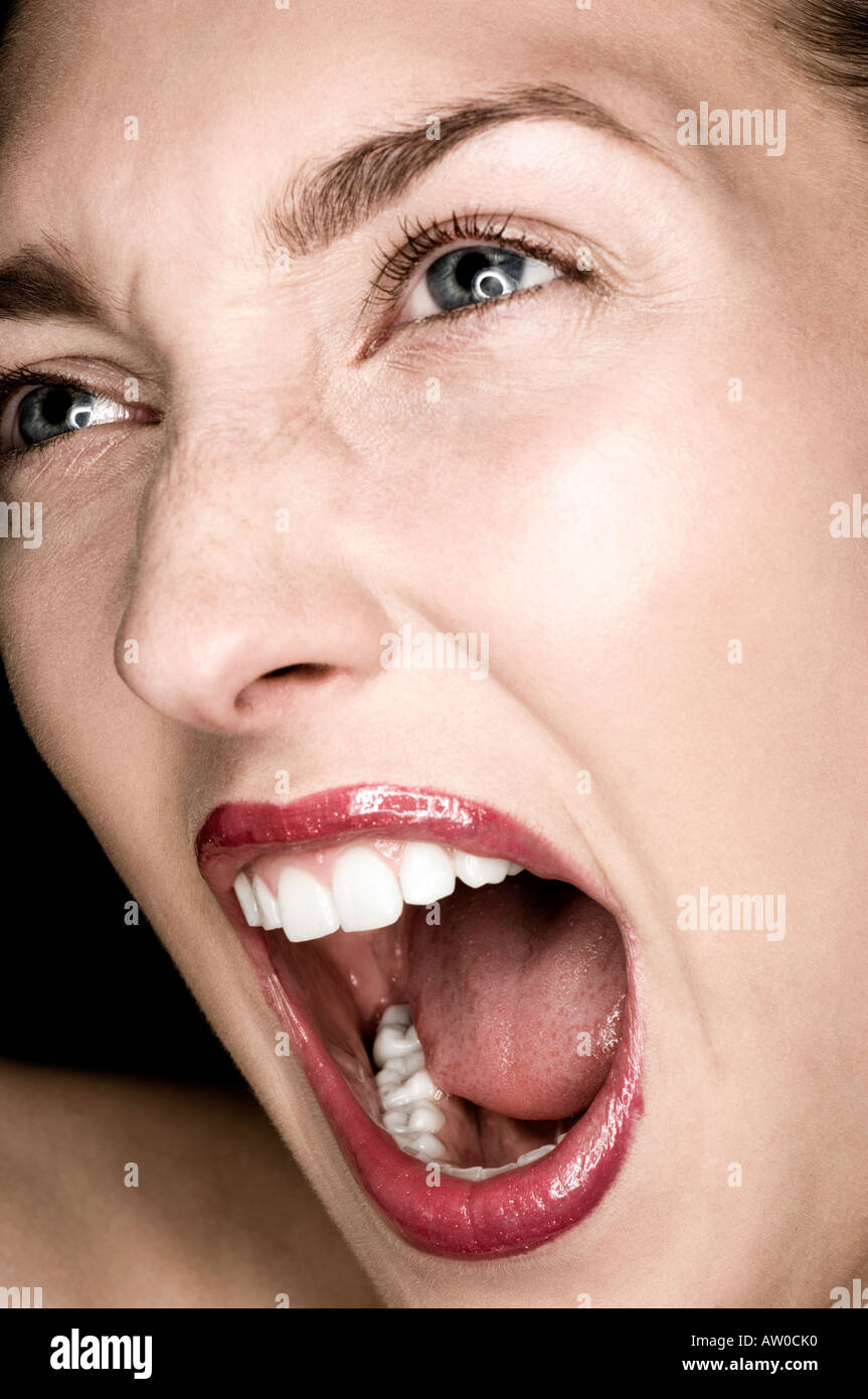 Lips open close up shout hi-res stock photography and images - Alamy