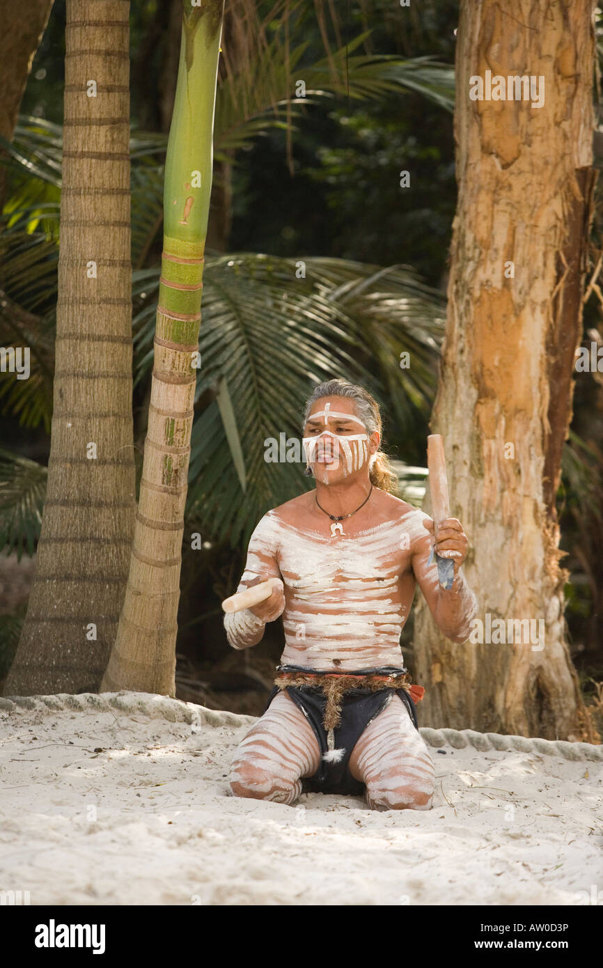 Aboriginal Music and Dance Stock Photo - Alamy