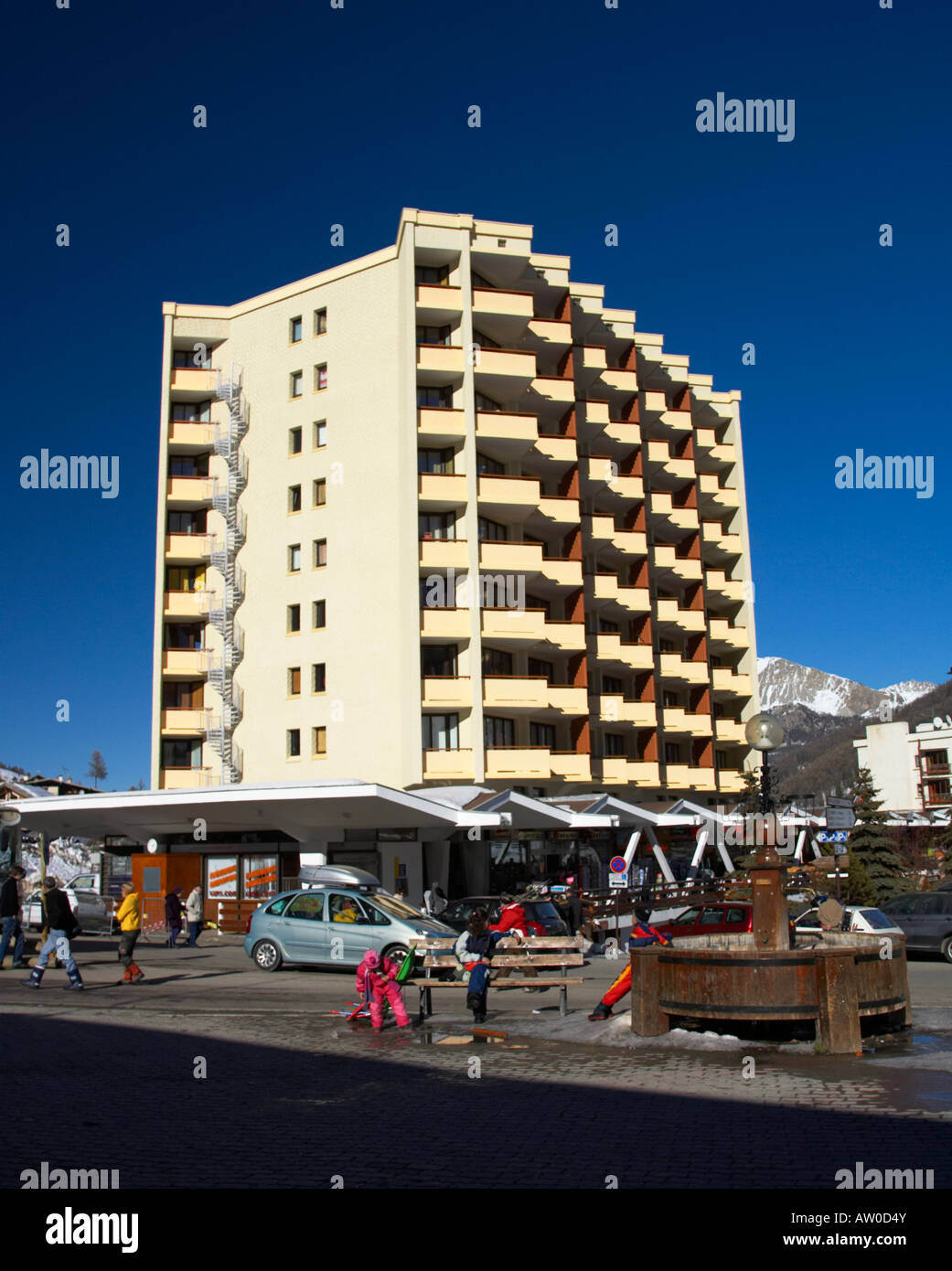 Vars Ski Resort High Resolution Stock Photography and Images - Alamy