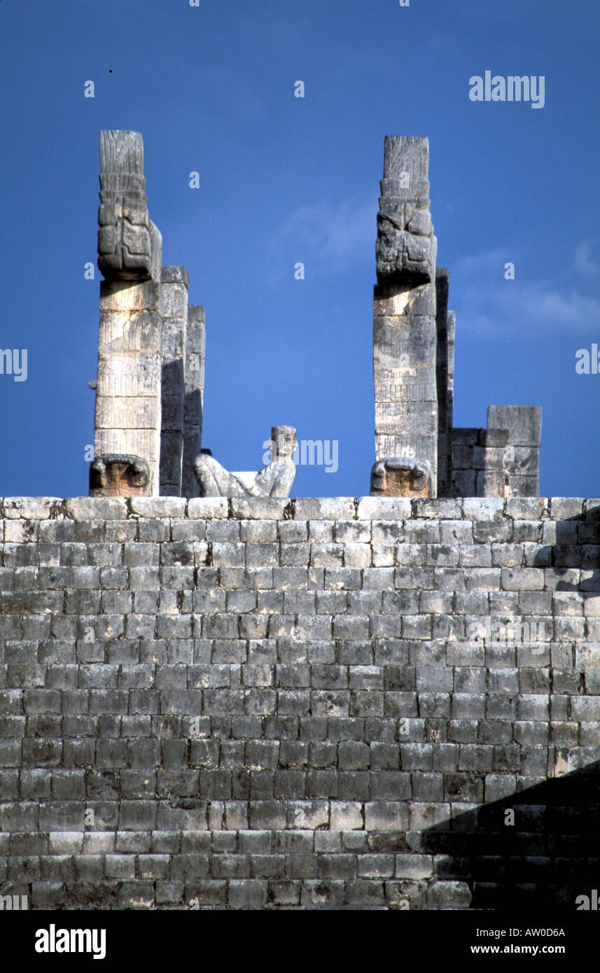 Chichen Itza Temple of Warriors with chac mool Mexico Yucatan peninsula ...