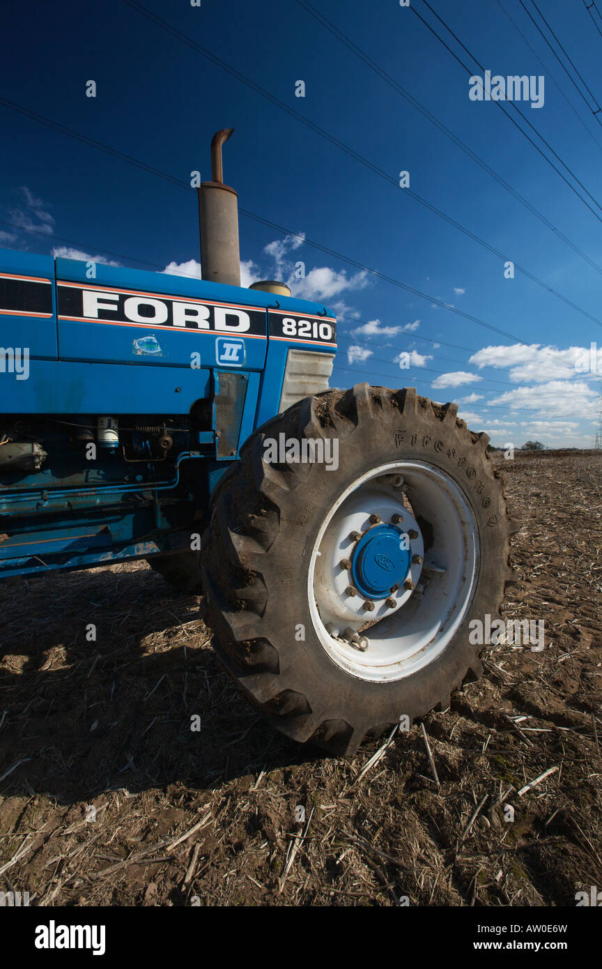 Ford 8210 Tractor Muck Spreading Stock Photo - Alamy