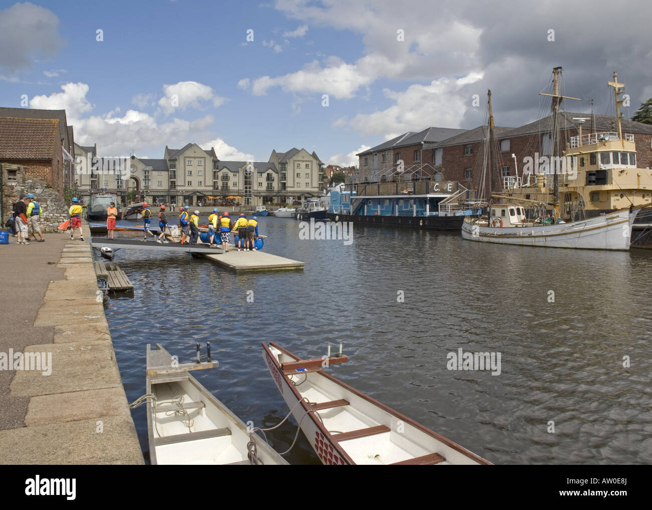 The Basin at the head of the Exe canal, Exeter, Devon Stock Photo - Alamy