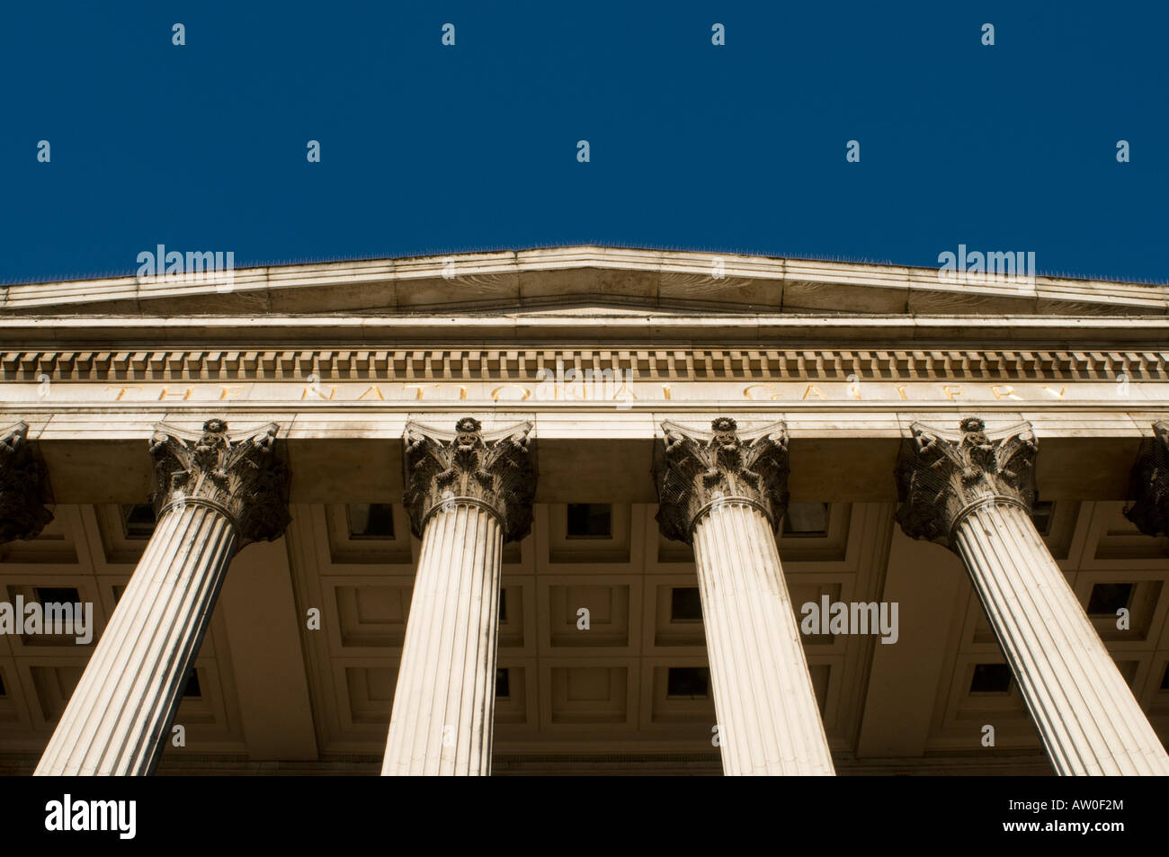 National gallery columns hi-res stock photography and images - Alamy
