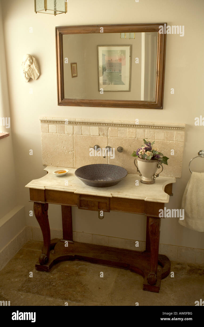 Unusual washroom hi-res stock photography and images - Alamy
