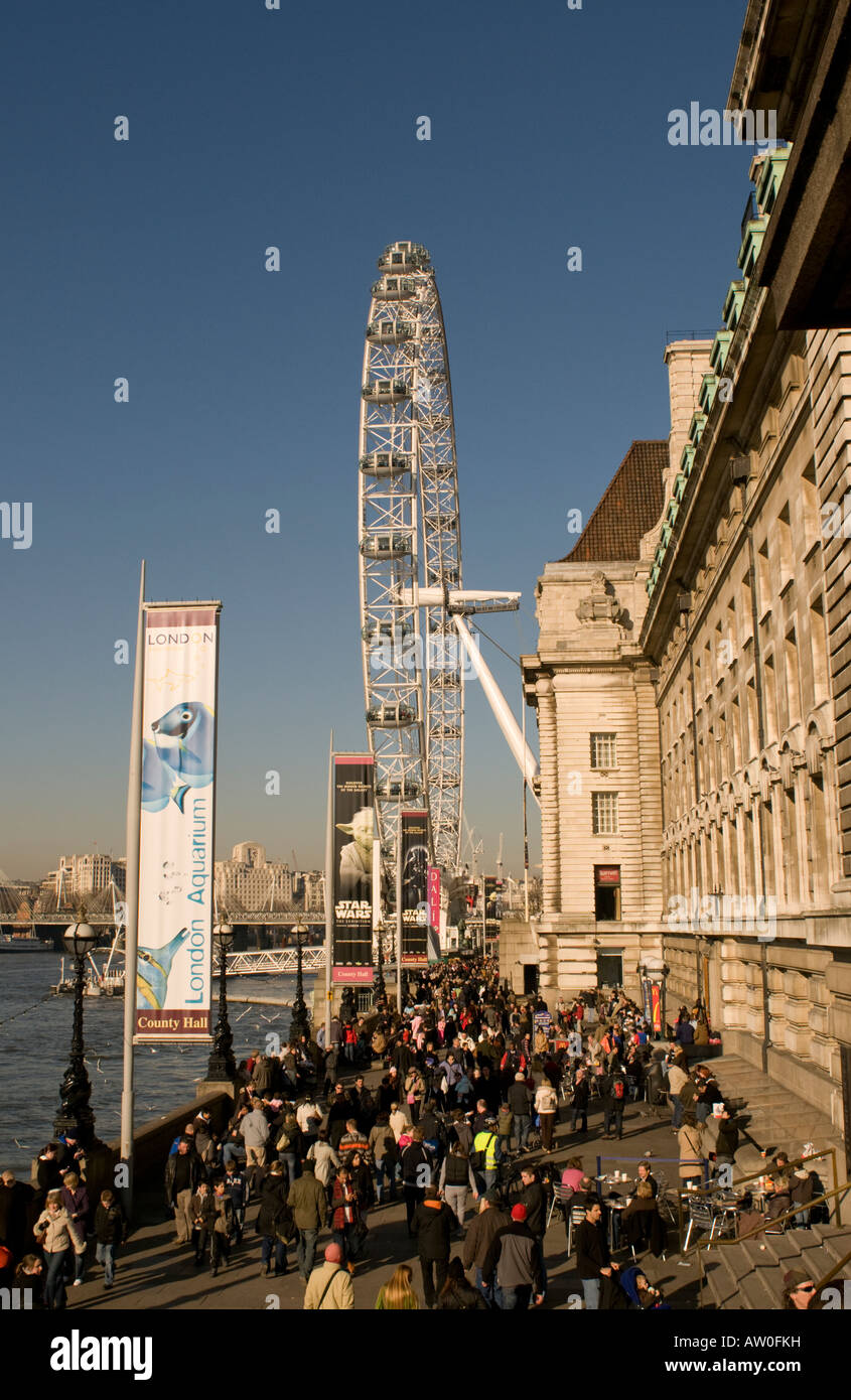 London Eye in London England in Spring light Stock Photo - Alamy