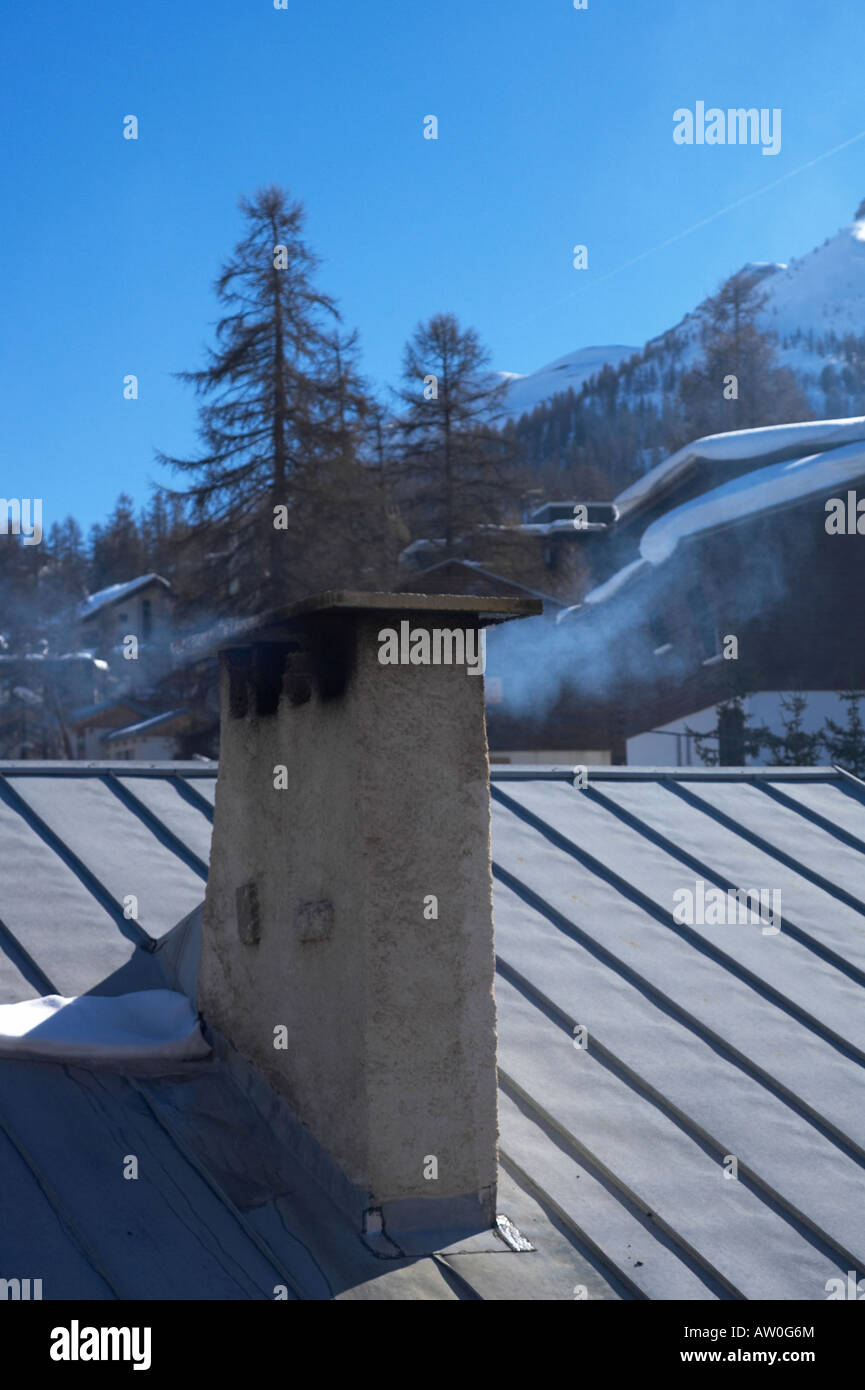 Resort roof hi-res stock photography and images - Alamy