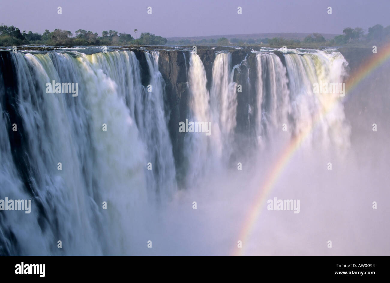 Rainbow over Victoria Falls, Main Falls, Zimbabwe Stock Photo - Alamy