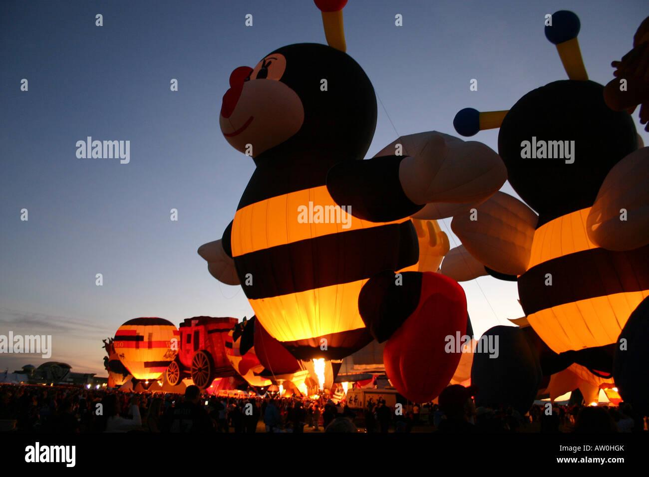 bee shaped hot air balloon at Balloon Fiesta, Albuquerque, New Mexico ...