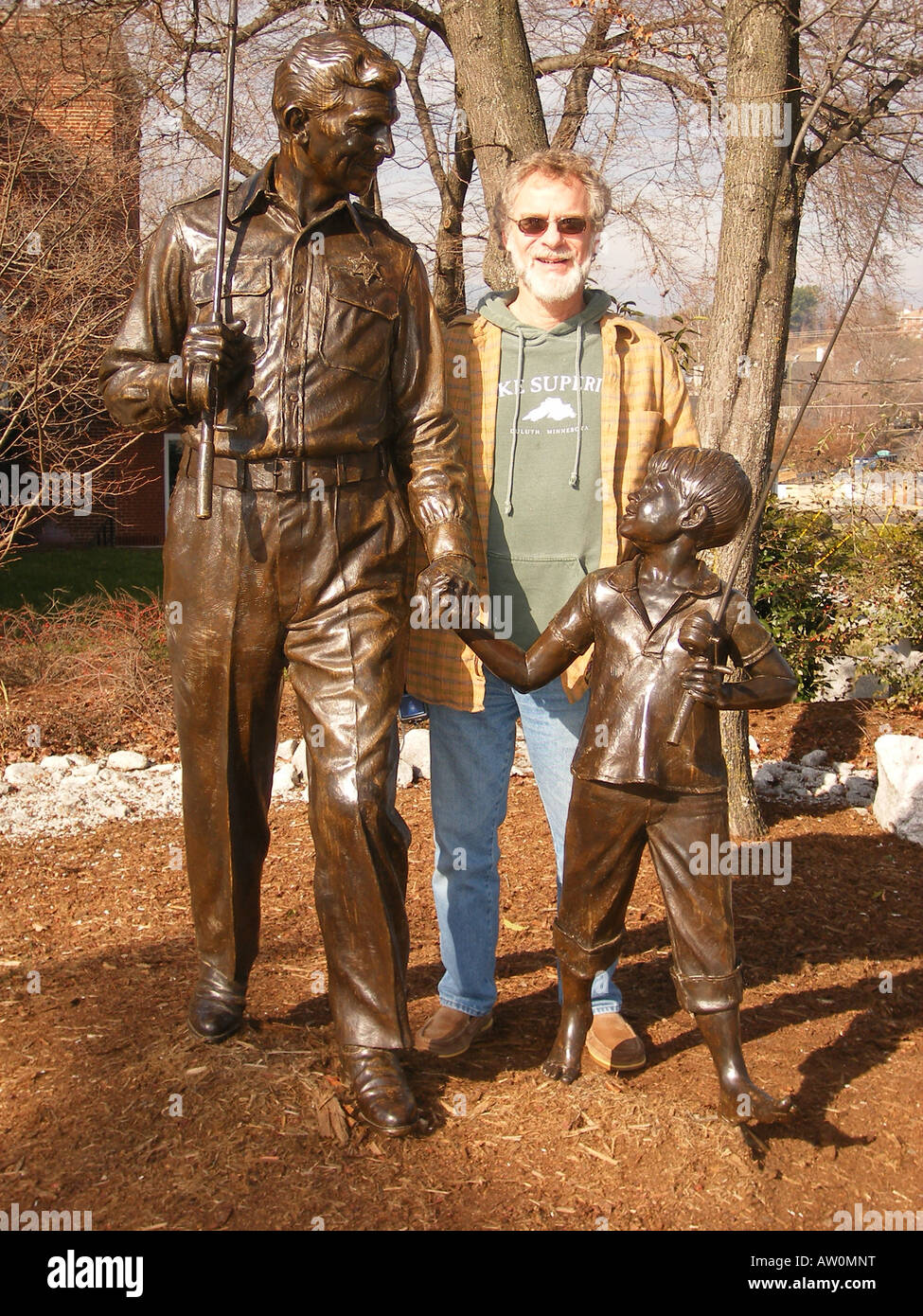 Andy griffith statue hi-res stock photography and images - Alamy
