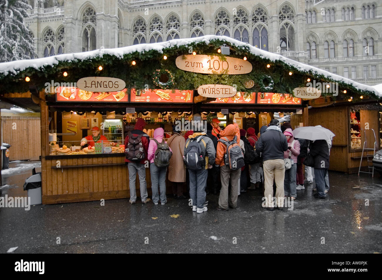Christmas market in Vienna, Austria Stock Photo - Alamy