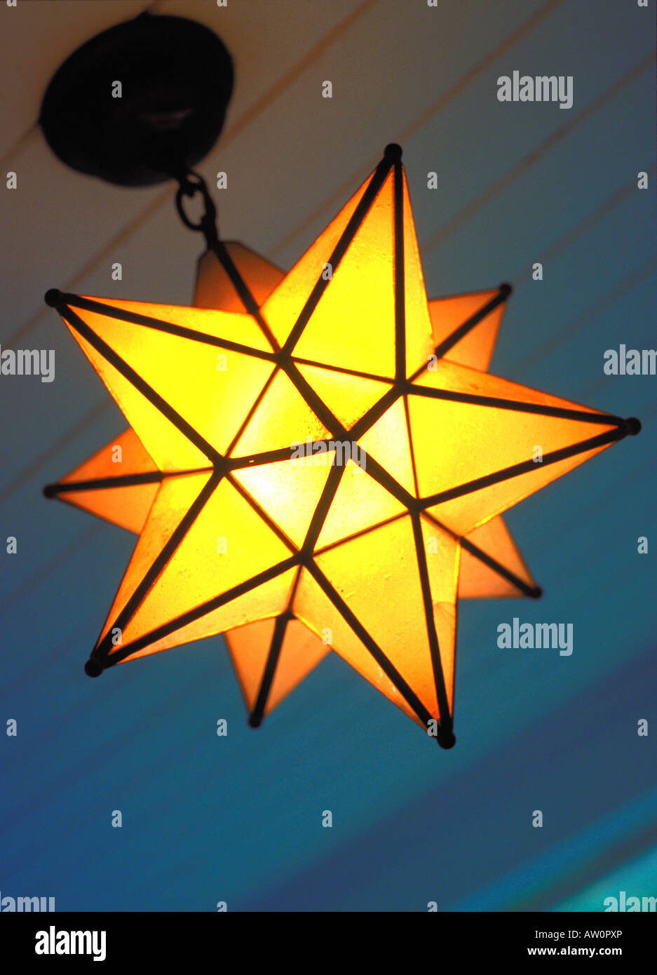 Star shaped light fixture Stock Photo - Alamy