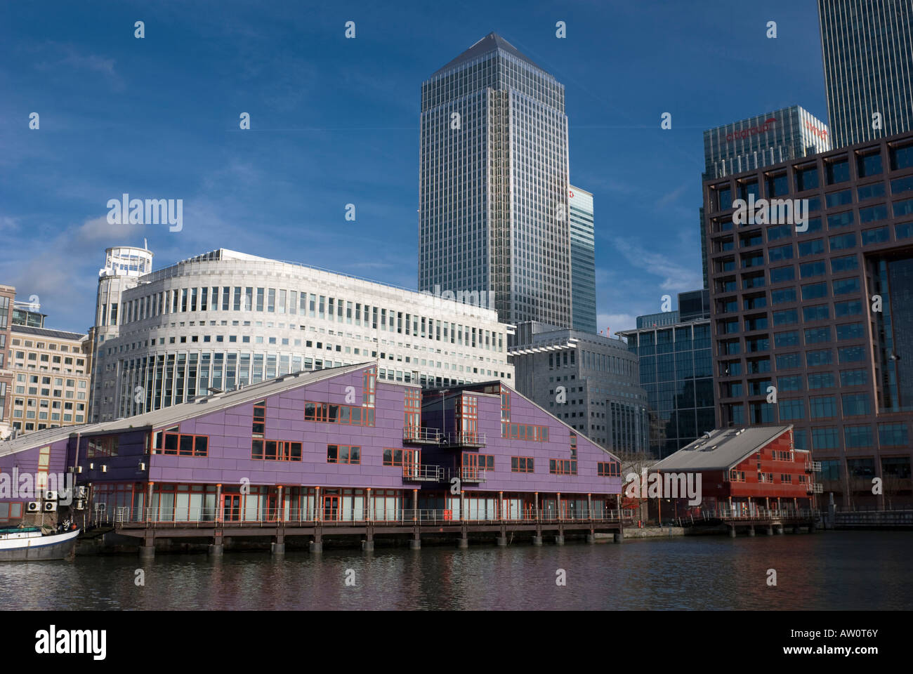 Purple building hi-res stock photography and images - Alamy