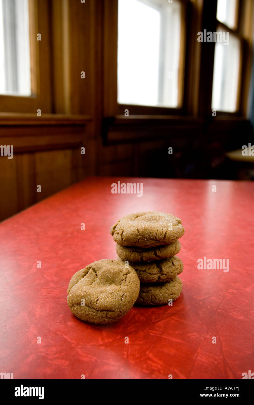 Ginger biscuit stack hi-res stock photography and images - Alamy