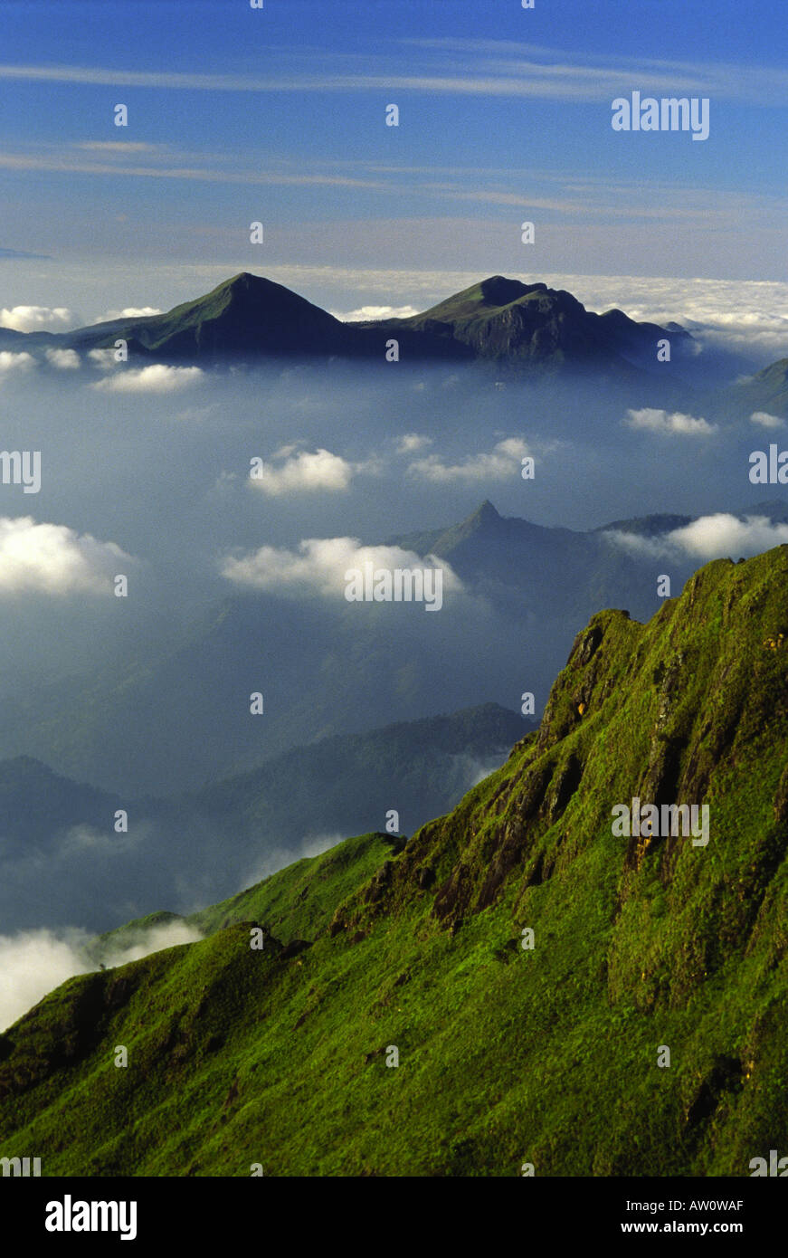 Hill station entire view hi-res stock photography and images - Alamy