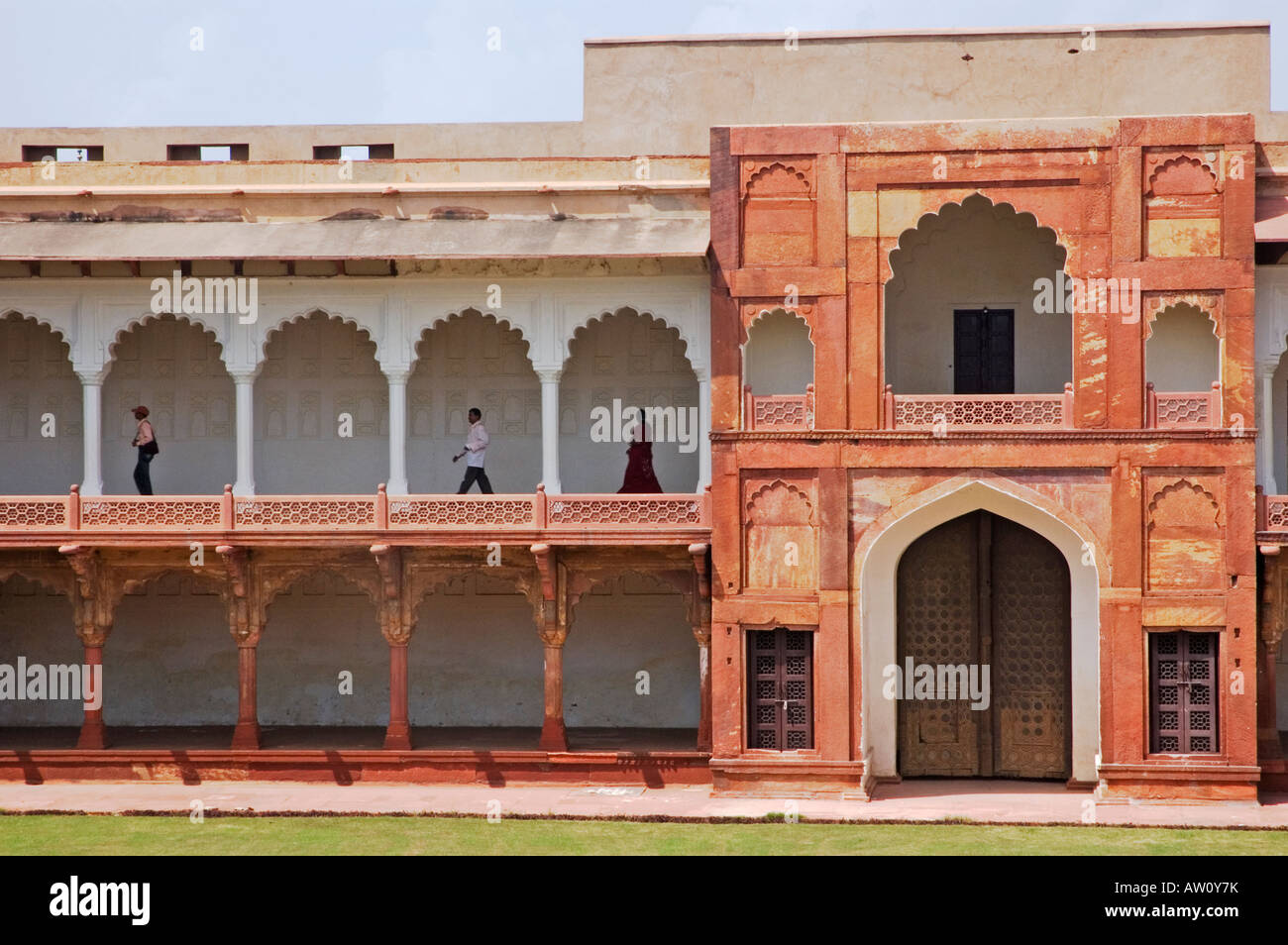 Interior colonnade hi-res stock photography and images - Alamy