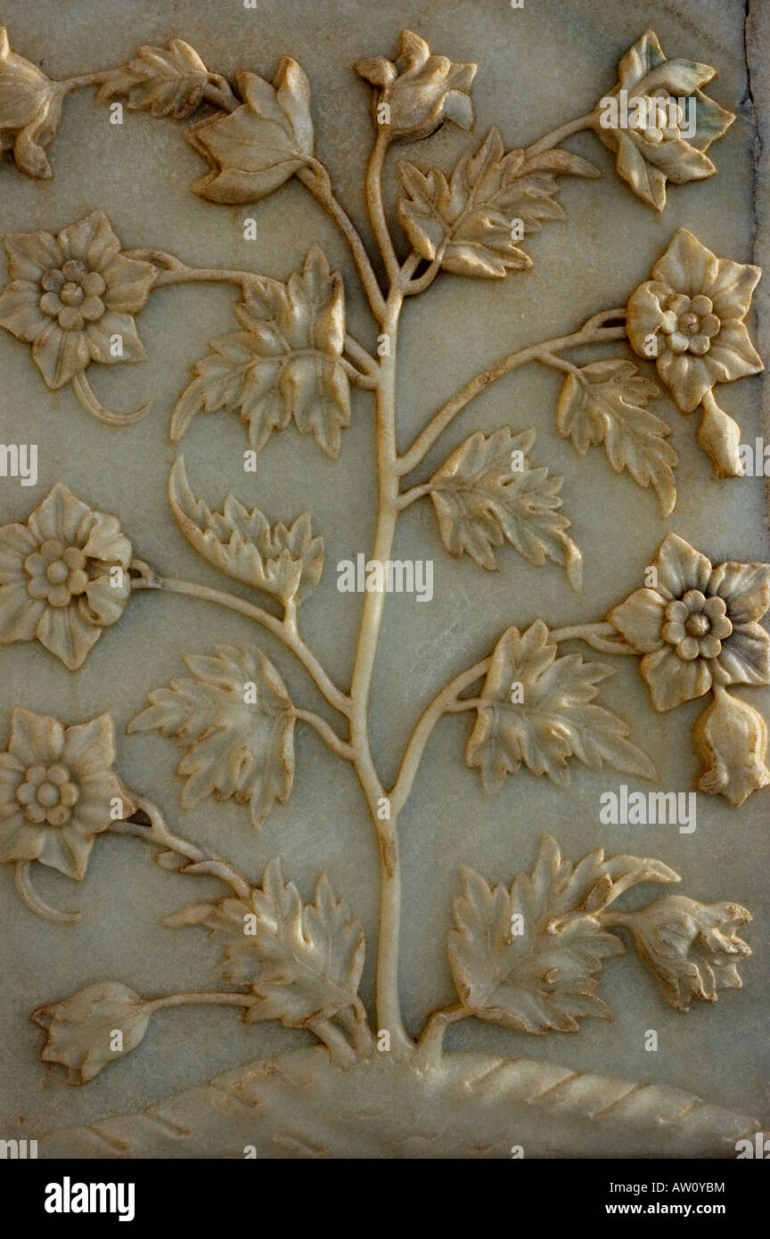Carved marble flowers at the Taj Mahal, Agra, India Stock Photo - Alamy