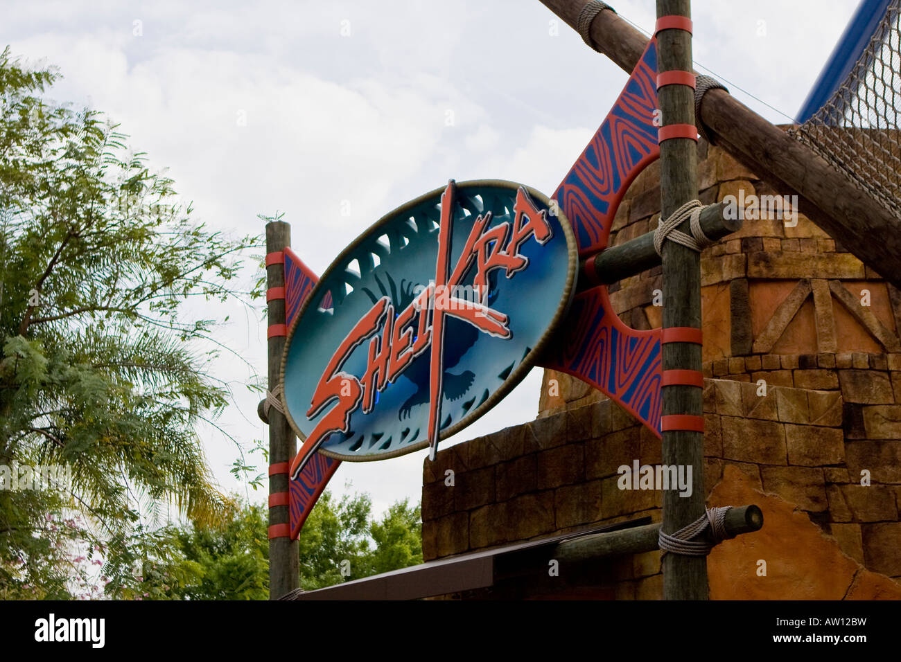 Theme park ride sign hi-res stock photography and images - Alamy