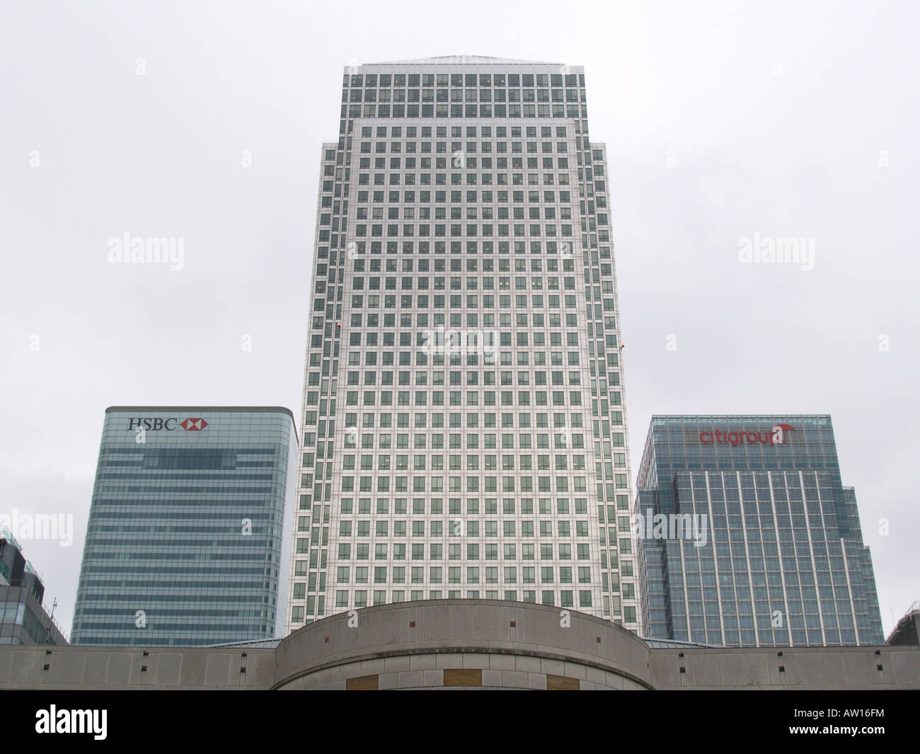 Bank head office hi-res stock photography and images - Alamy