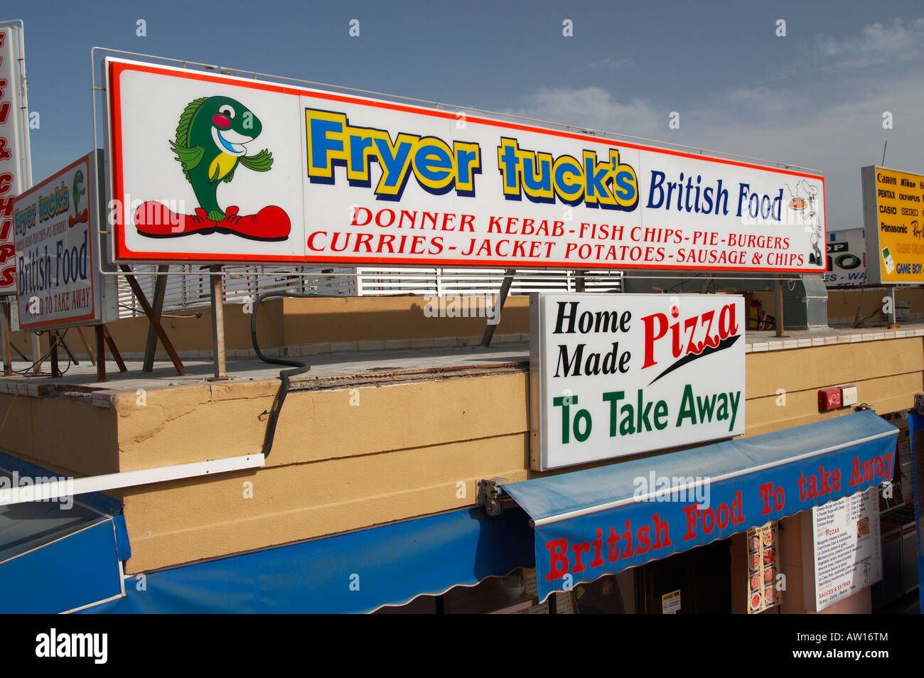 British bar in Puerto Rico, Gran Canaria advertizing British food Stock ...