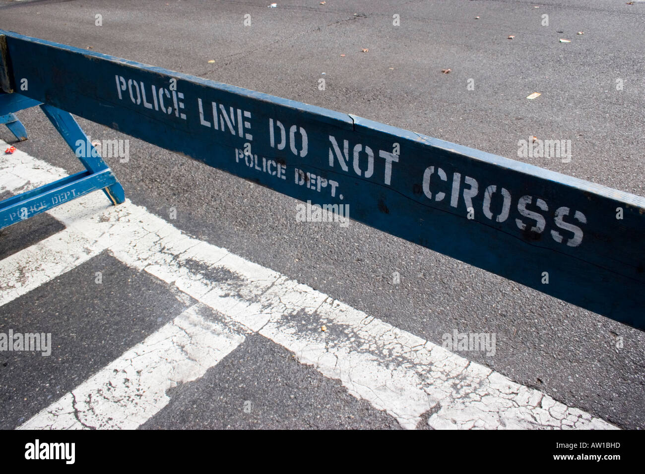 Police line do not cross sign in place for 2006 Ing New York City ...