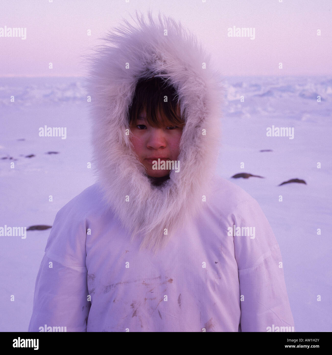 Copper inuit canada hi-res stock photography and images - Alamy