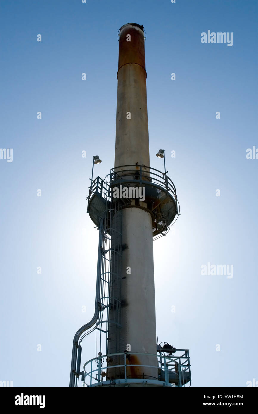 The complex systems of an oil refinery and its operations Stock Photo ...