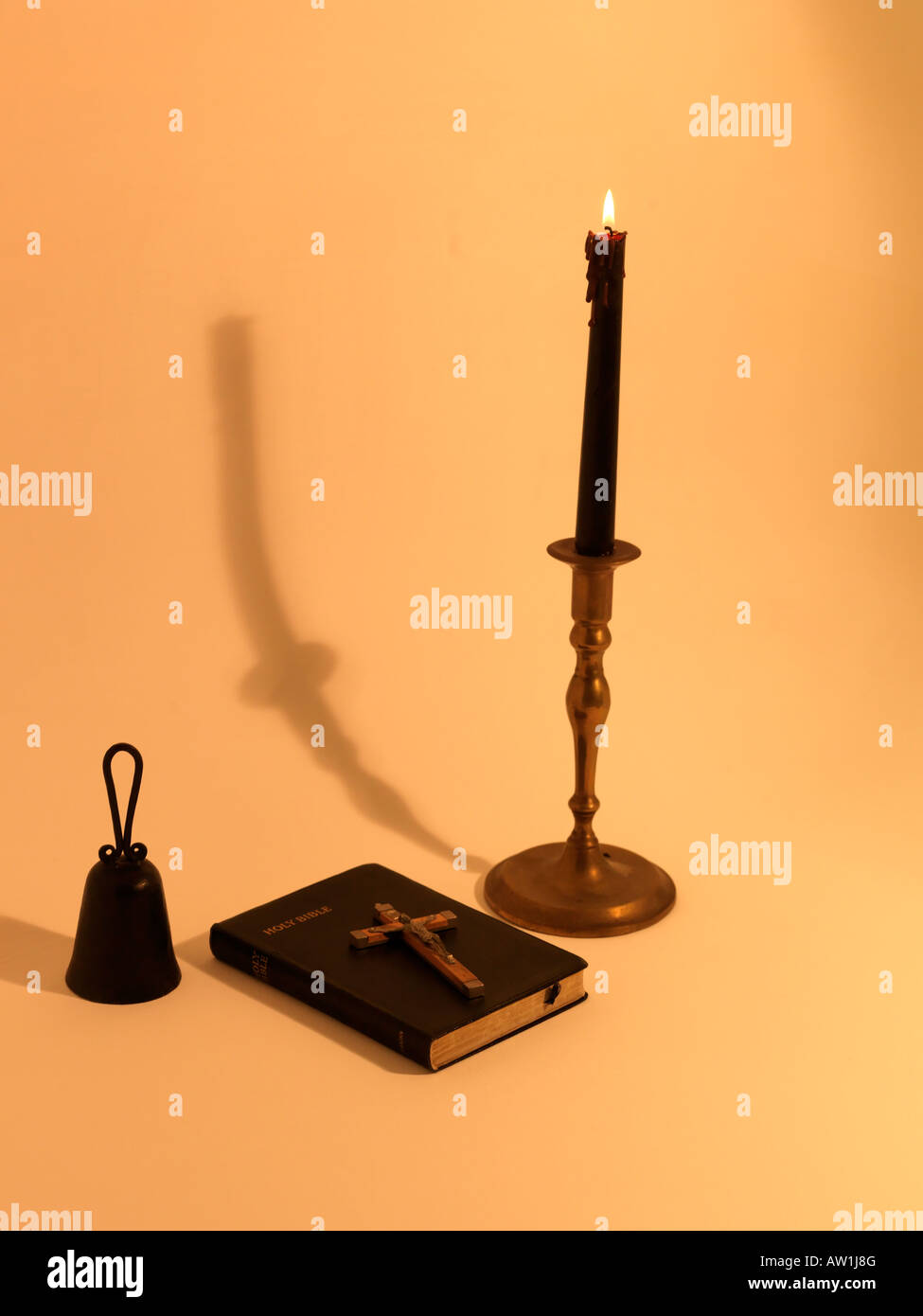 Bell book and candle hi-res stock photography and images - Alamy