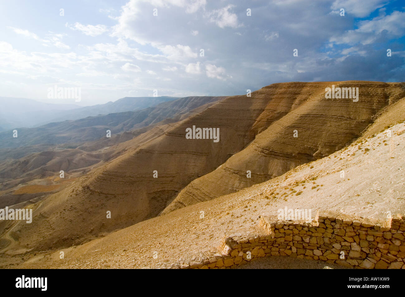 Kings highway amman hi-res stock photography and images - Alamy