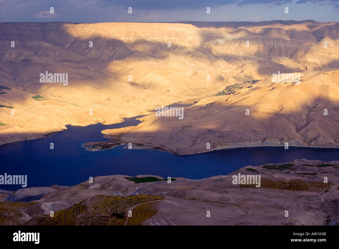 Kings highway amman hi-res stock photography and images - Alamy