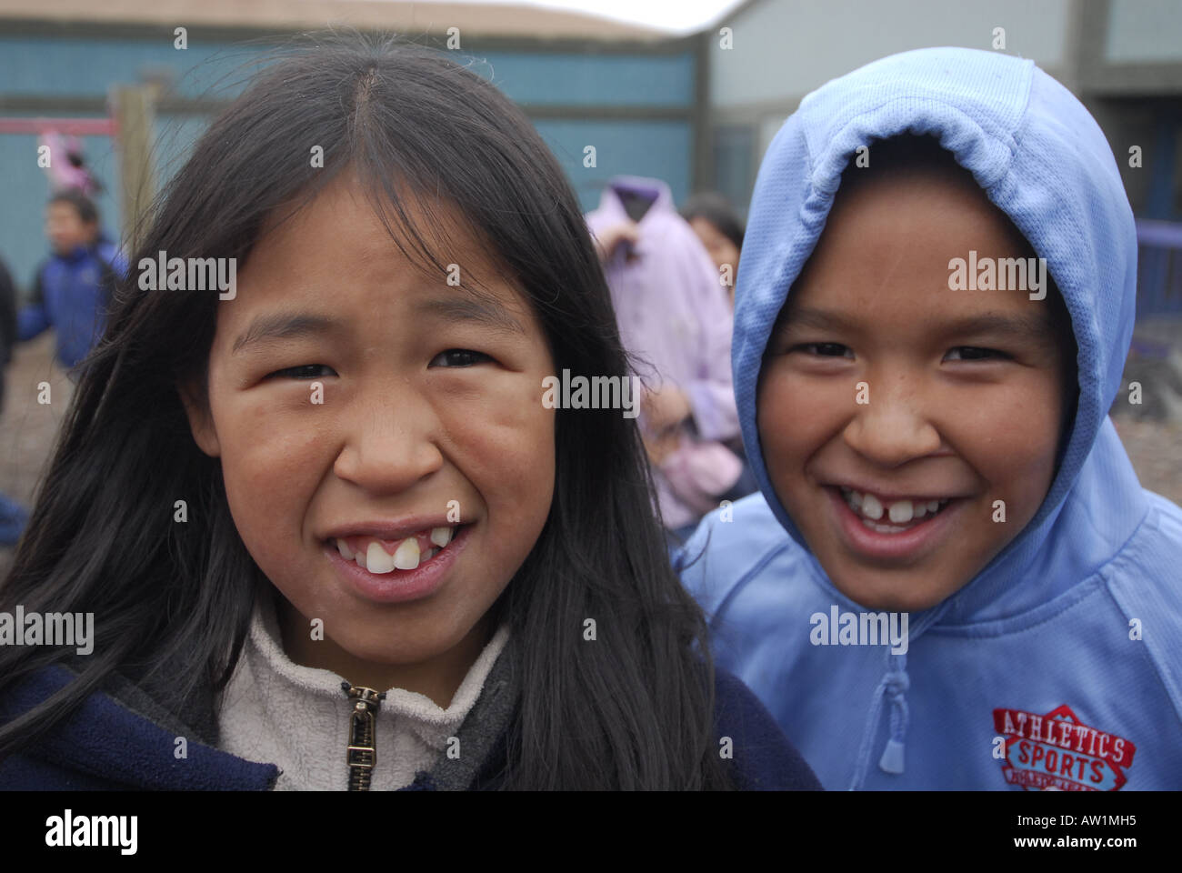 Inuit community children hi-res stock photography and images - Alamy