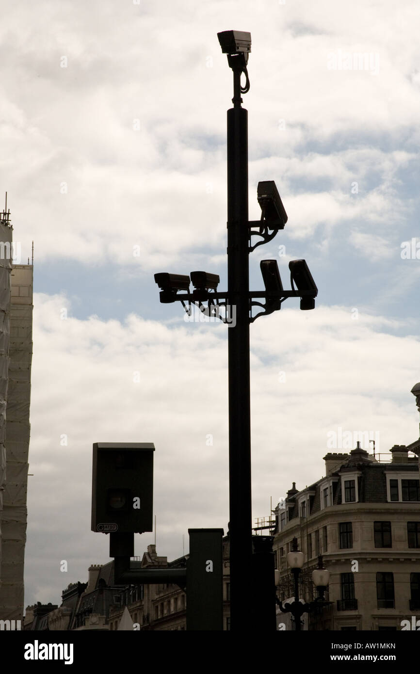 Bus lane cameras hi-res stock photography and images - Alamy