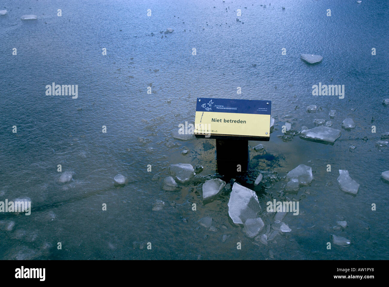 Keep in reserve hi-res stock photography and images - Alamy