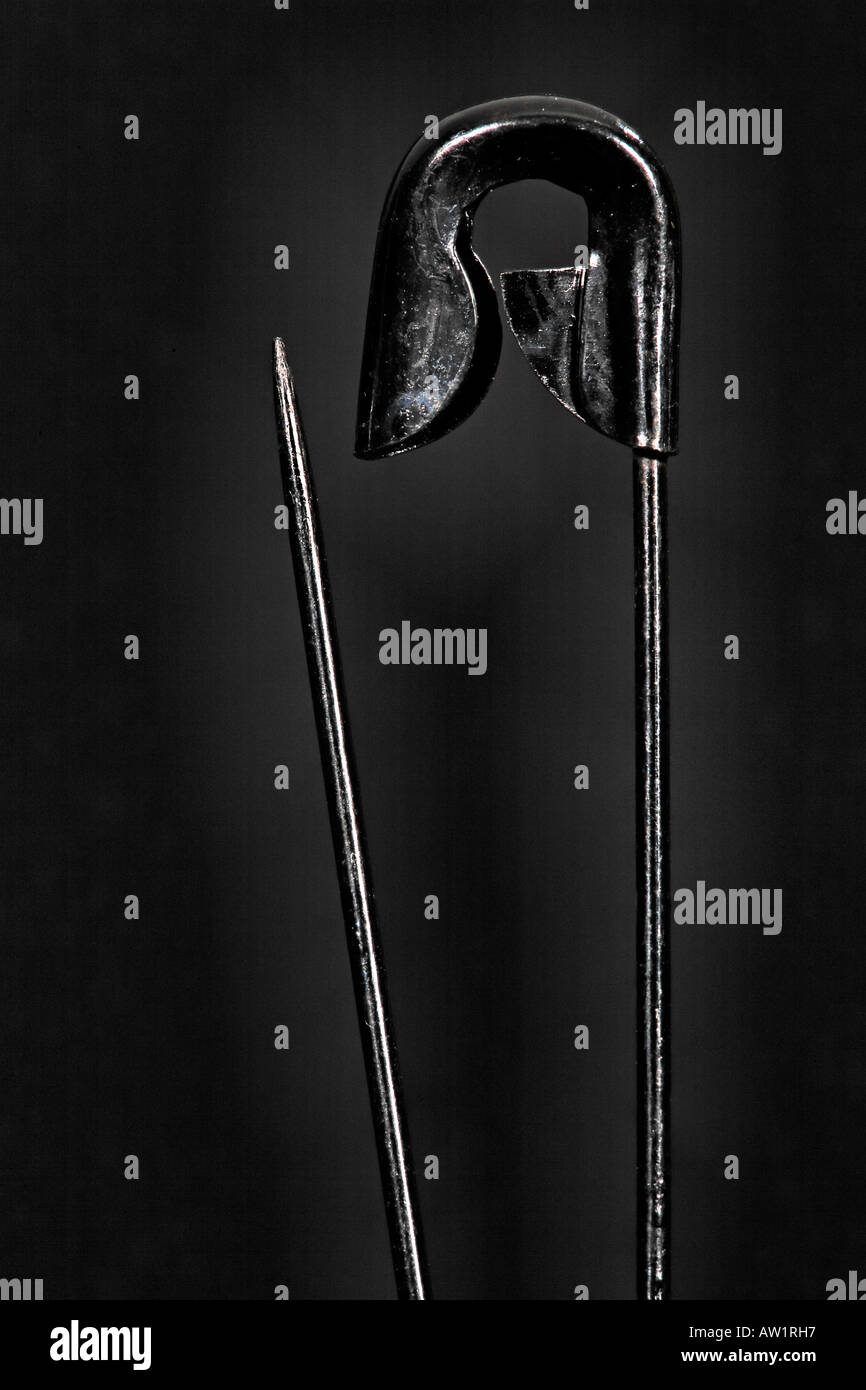 Black safety pin Stock Photo - Alamy