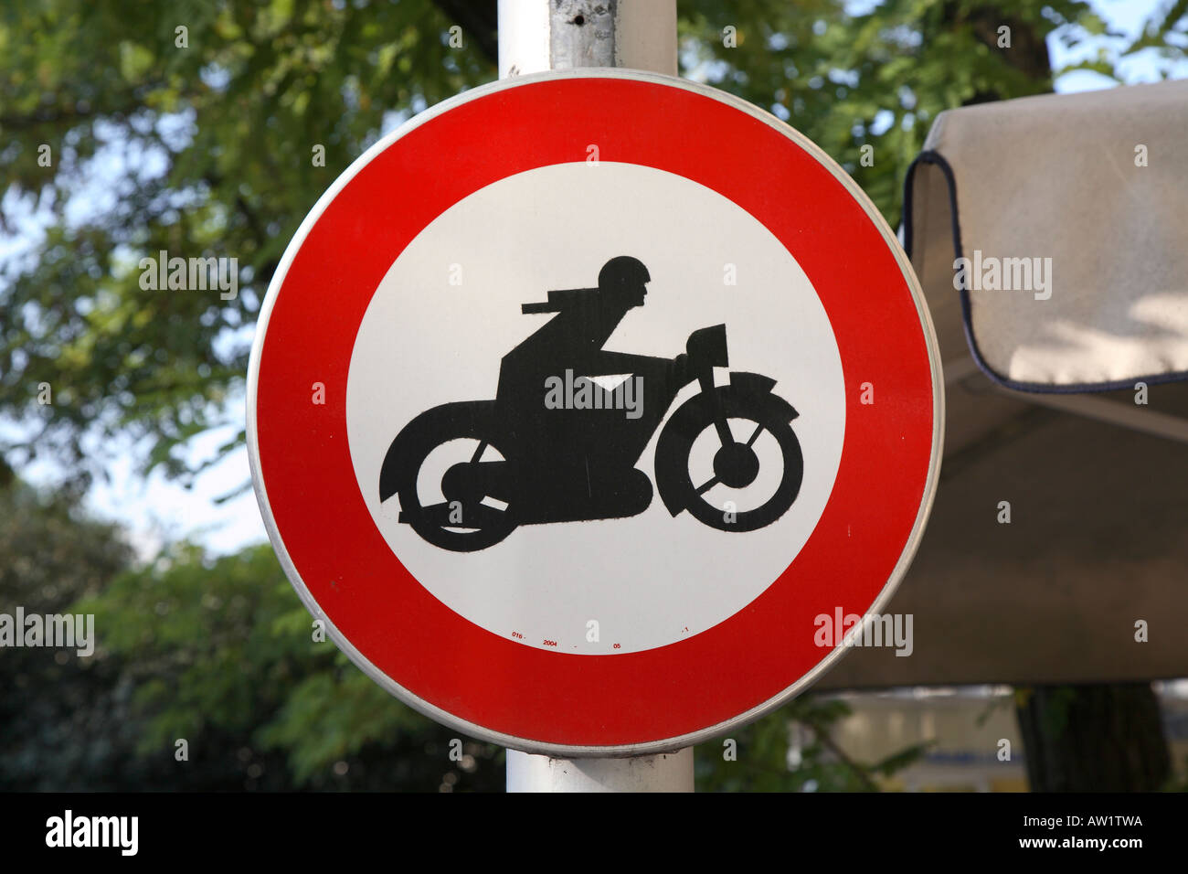 Traffic sign - motorcycles forbidden Stock Photo - Alamy