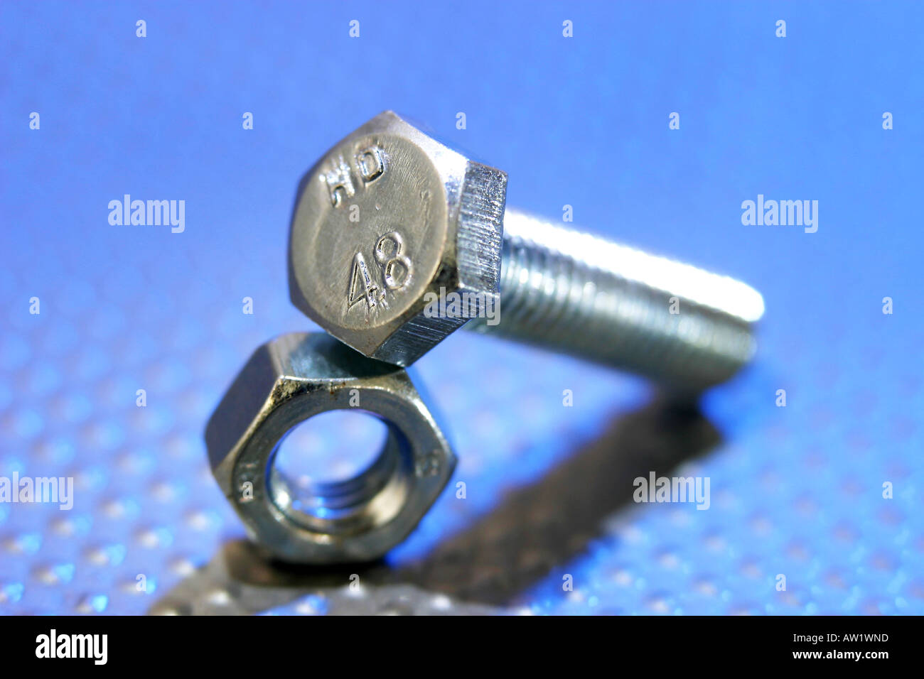Screw and nut Stock Photo - Alamy