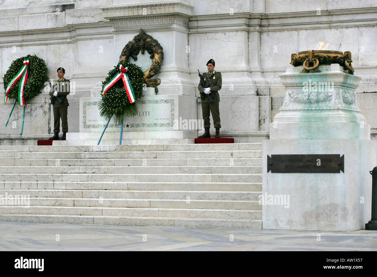 Italian military soldiers guard the Tomb of the Unknown Soldier at the ...