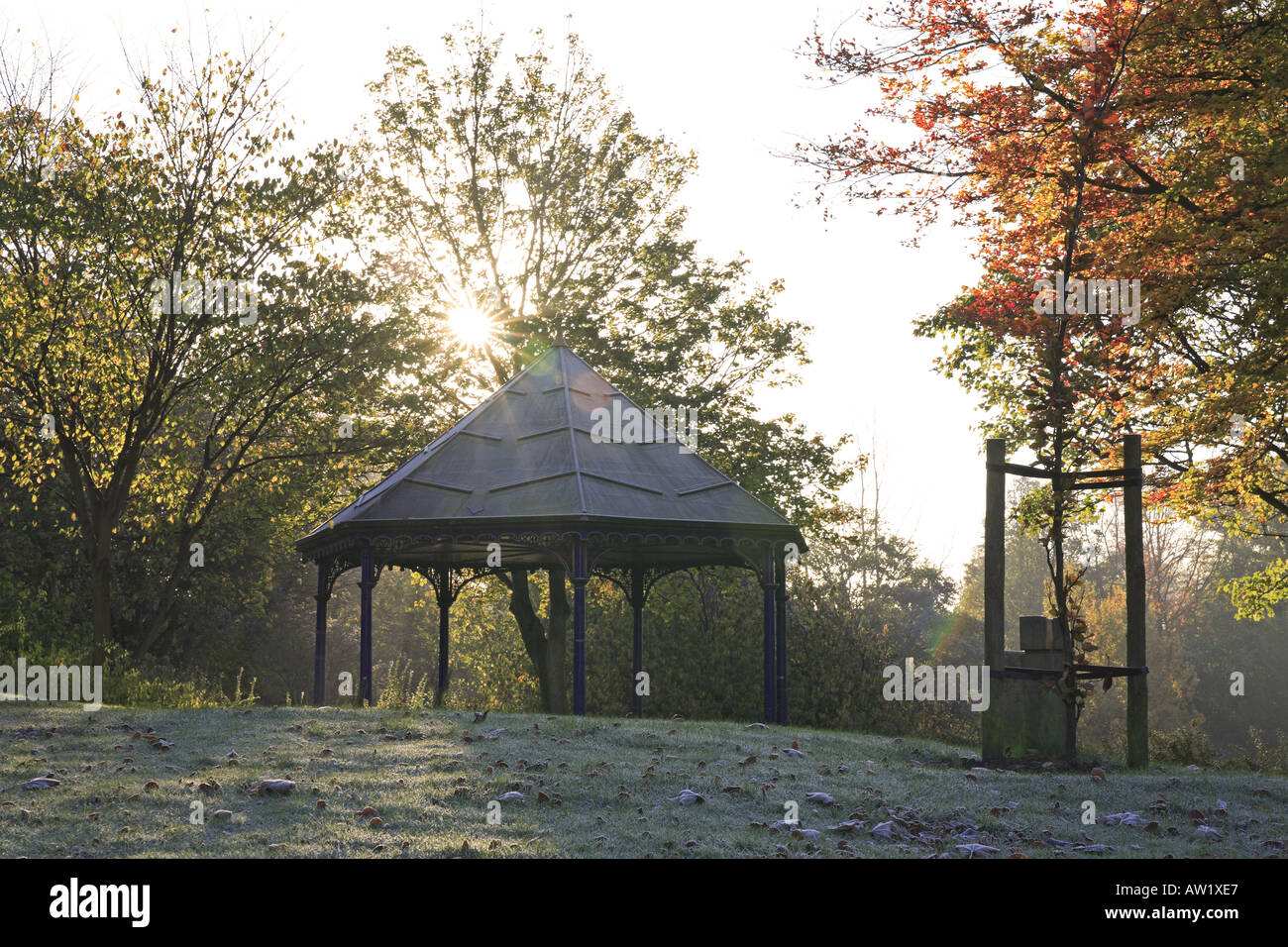 Manchester autumnal scene hi-res stock photography and images - Alamy