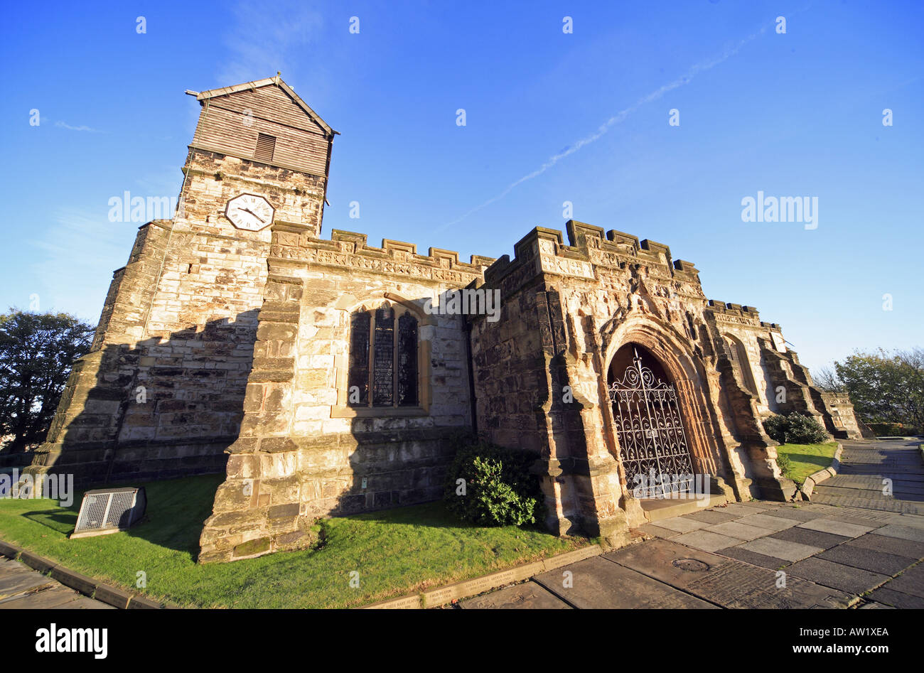 Middleton church hi-res stock photography and images - Alamy