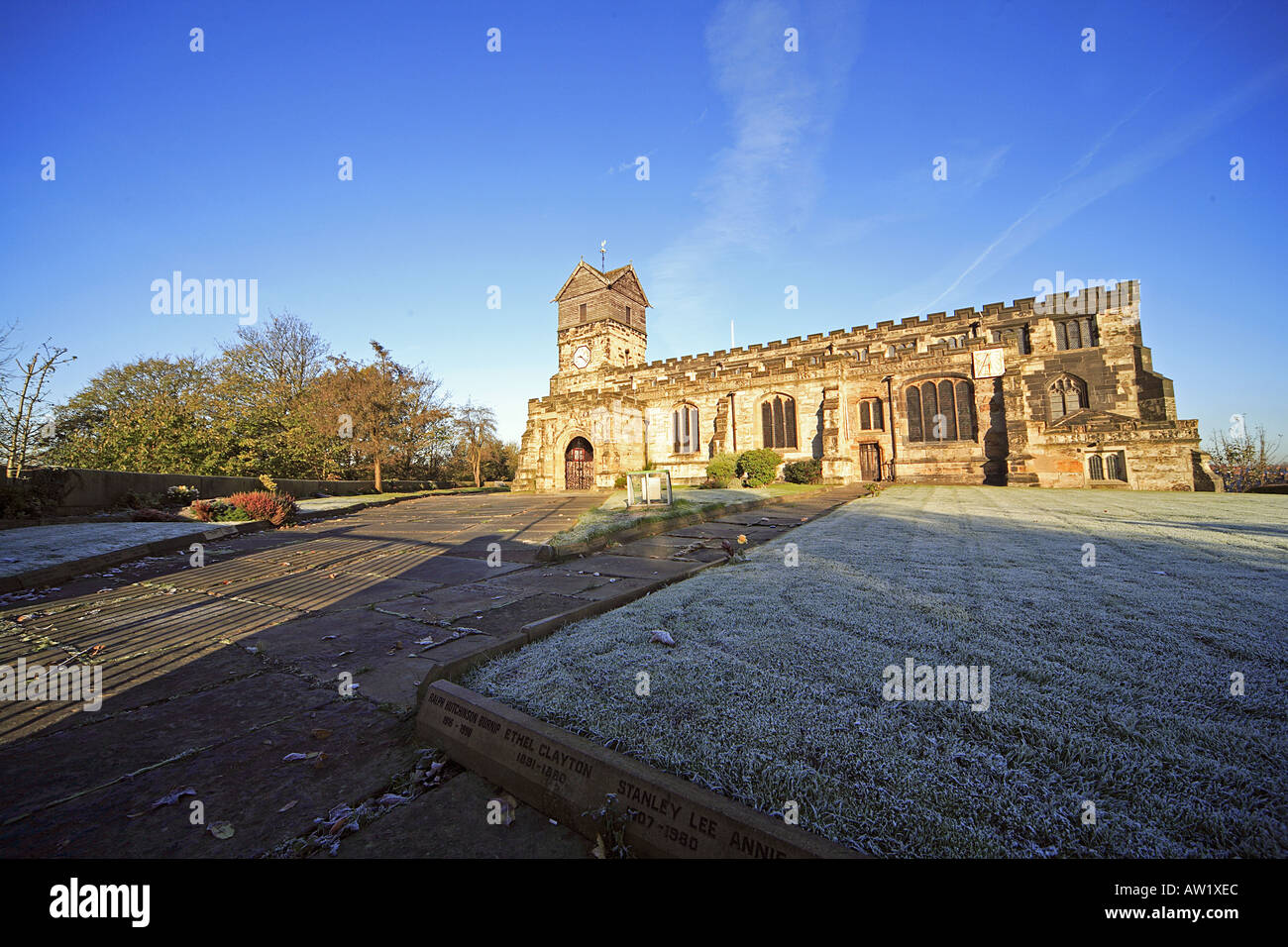 Middleton church hi-res stock photography and images - Alamy
